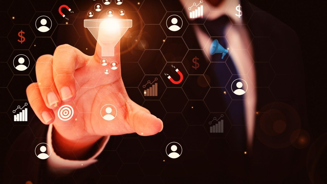 Sales Incentive Optimization - Commissionly.io